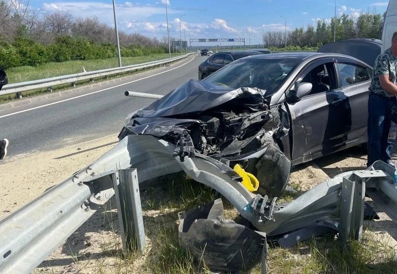 Металл разорвало как бумагу: в ЦГРБ Сызрани экстренно доставили ...